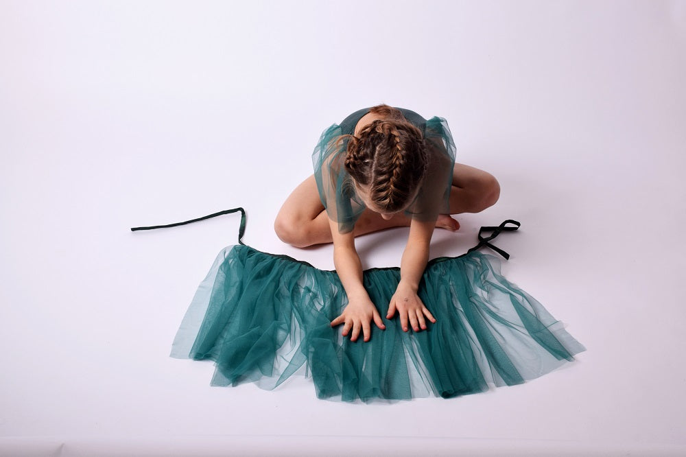 Costum pentru dans si balet cu fusta midi, verde inchis – sipetdesidef